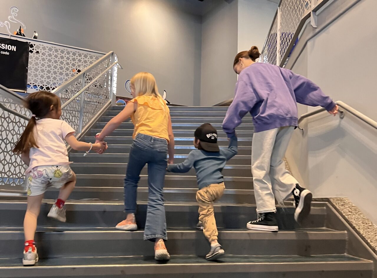 Preparing a “Grand” Environment | Montessori Foundation | Montessori ...